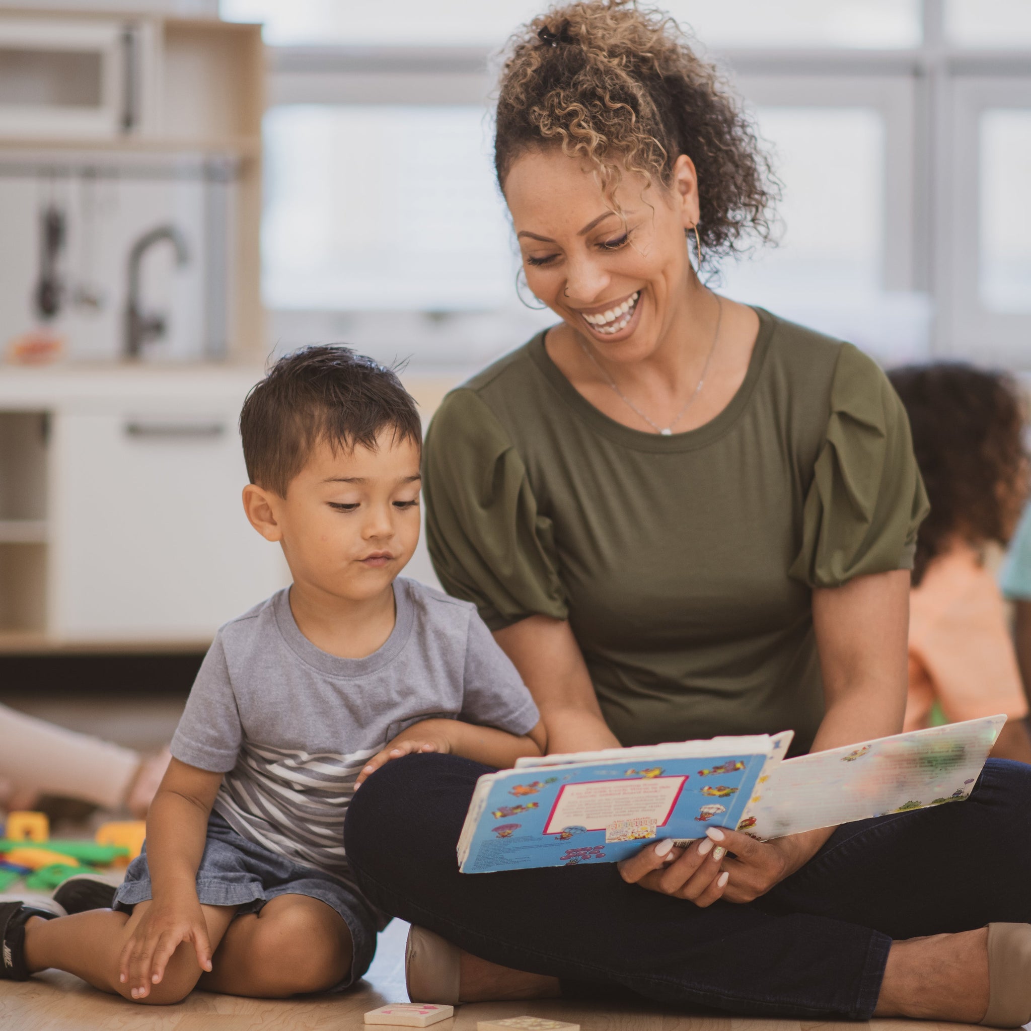 Last-Minute Back-to-School Essentials | Classroom Supplies & Furniture