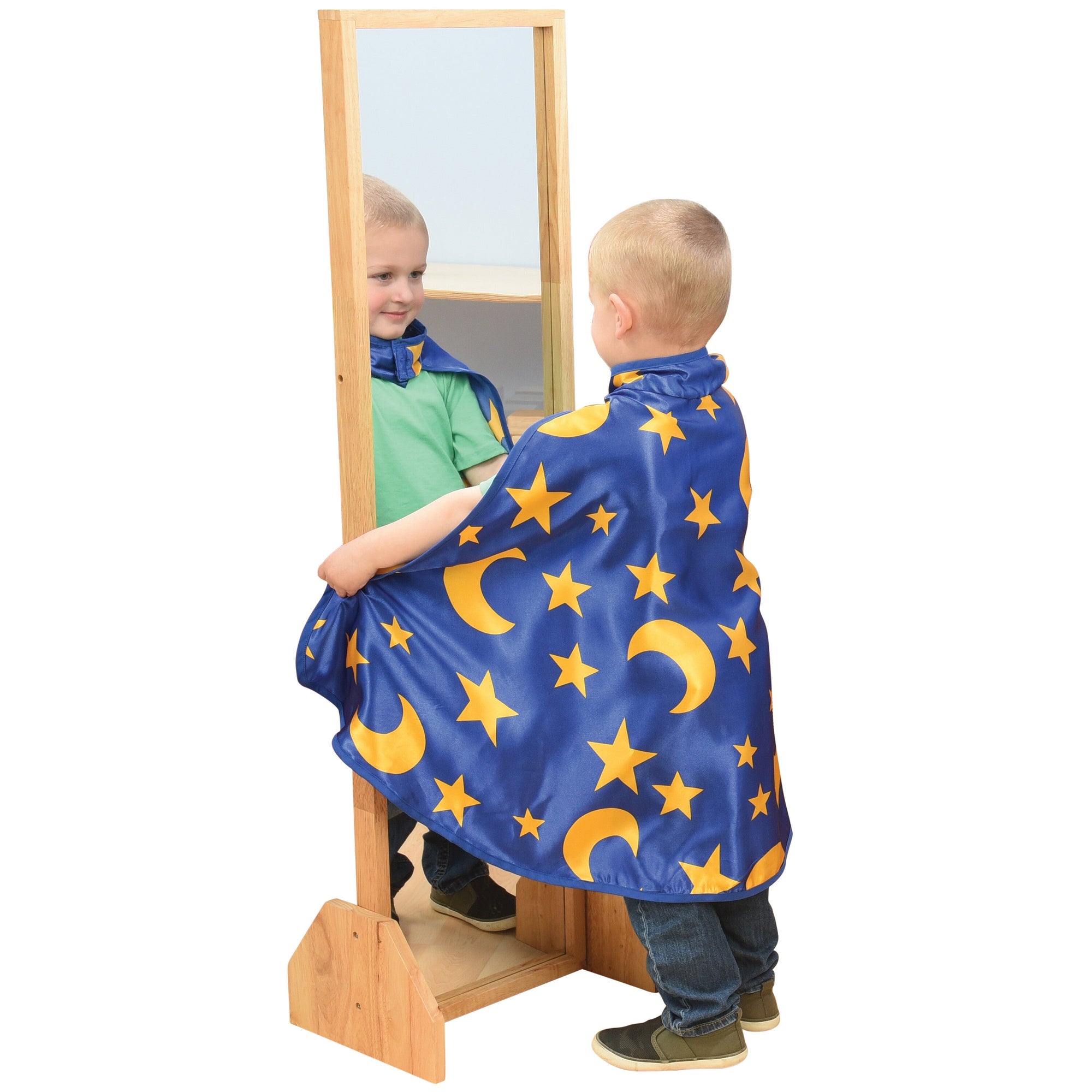 Distortion-Free Mirror